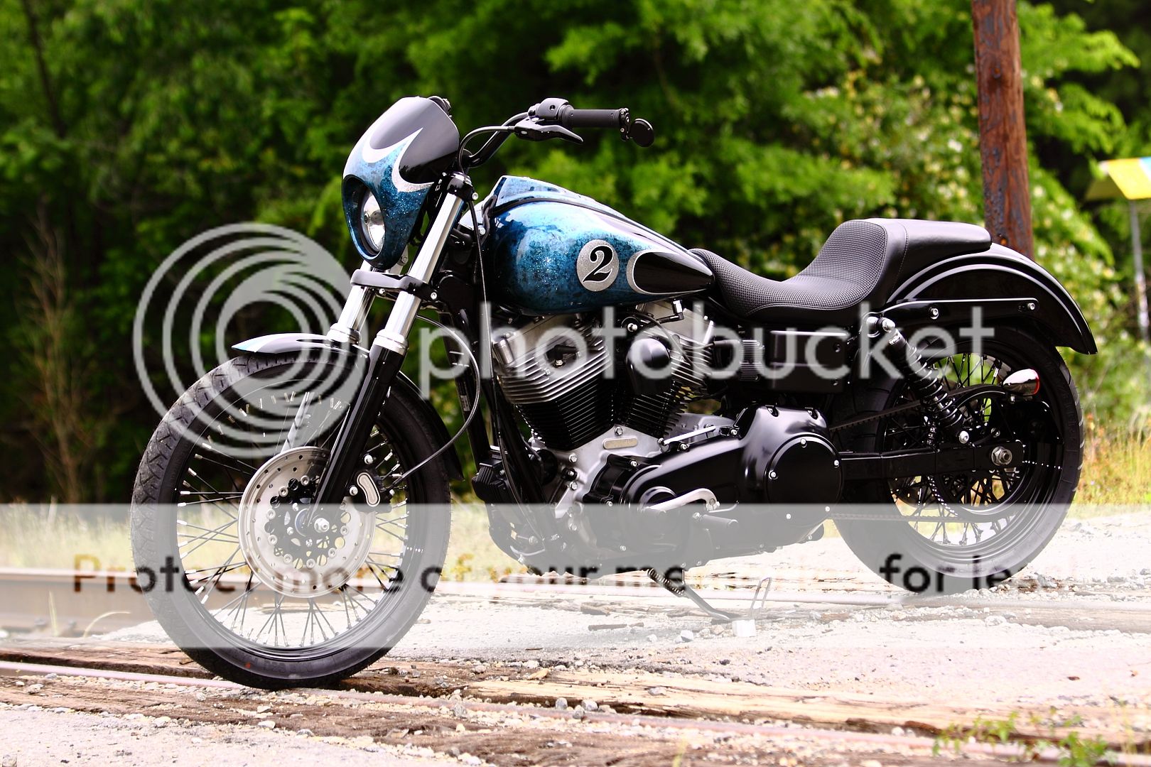 Newest Dyna Build - #2.......It used to be a real Shitty Lookin' Bike